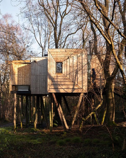 Pinwheel Treehouse | Mallinson's Woodland Retreat